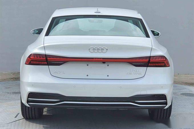 上汽奥迪A7L 2.0T车型实拍 只有高功率 或50万起售_搜狐汽车_搜狐网
