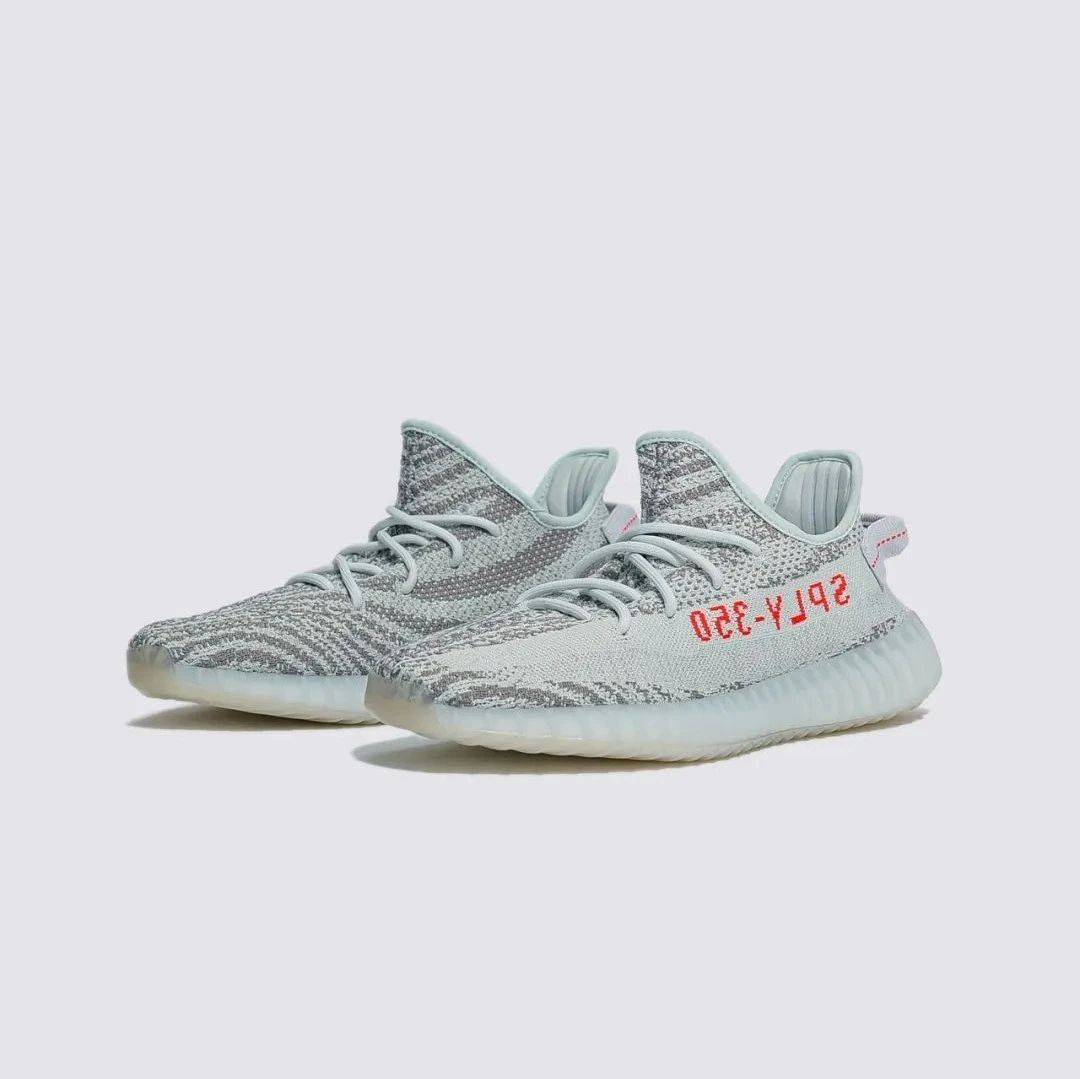 经典回归 ｜ didas Originals YEEZY BOOST 350 V2 "BLUE TINT" 限量发售_West