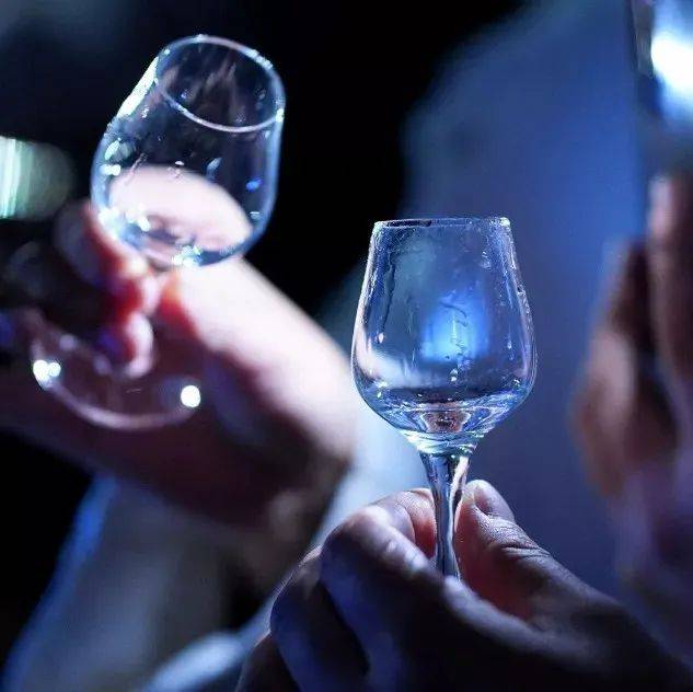 最科学的饮酒方式,谨记这五个方面!酒精