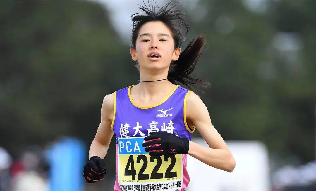 不破圣衣来5000米成绩远超我国冠军选手，她的跑姿成为争议焦点！_日本_女子_校际比赛
