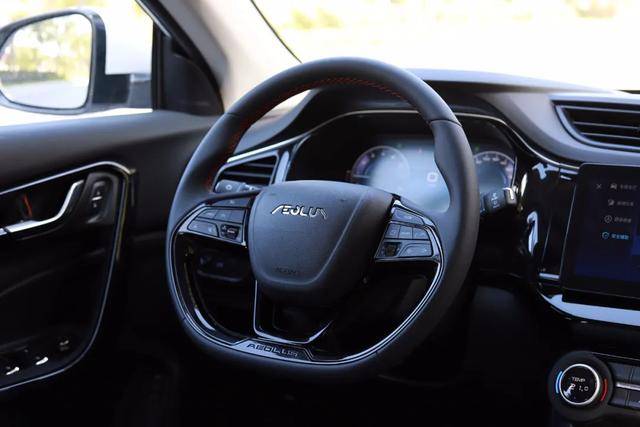 百公里油耗6.6L，动力比宝马X1强，全新AX7马赫版开起来怎么样？_搜狐汽车_搜狐网