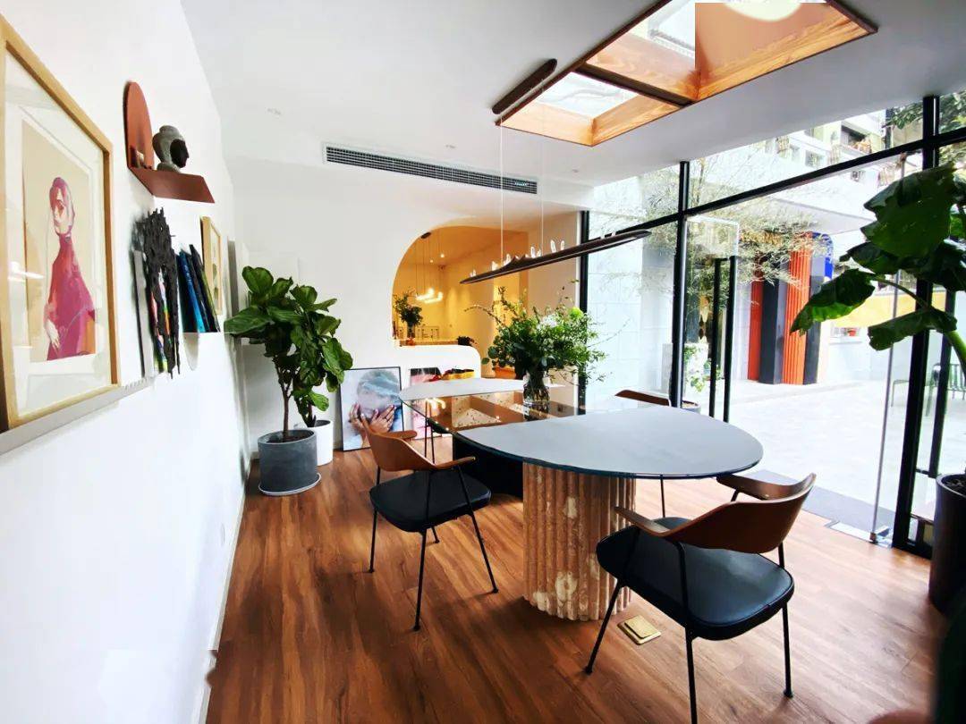 珠宝设计师Lama Hourani家如其人，让艺术连接所有热爱_Ramon_来自_空间