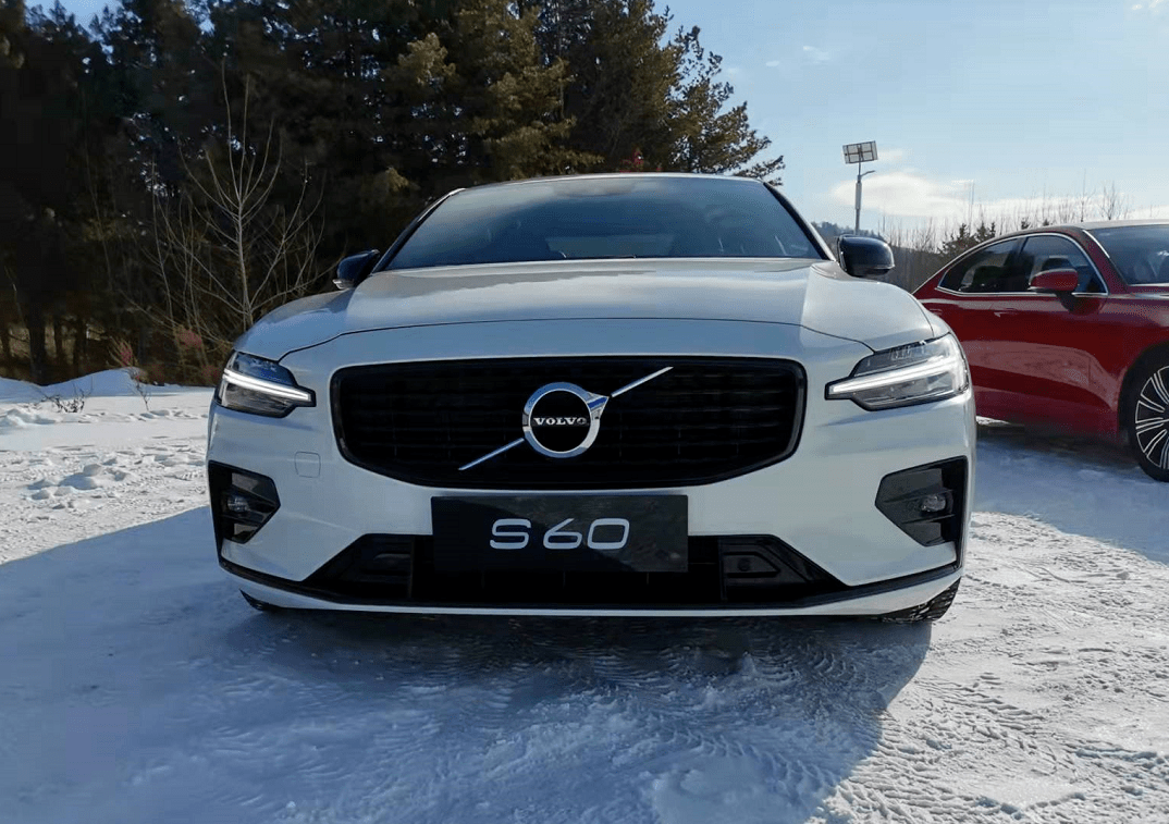 冰雪试驾沃尔沃S60 T8 来自斯堪的纳维亚半岛的极致驾控_搜狐汽车_搜狐网