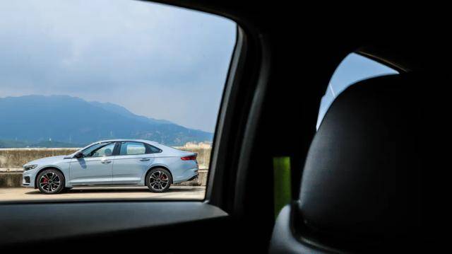 沃尔沃2.0T发动机，月销过万，吉利星瑞11.37万起售_搜狐汽车_搜狐网