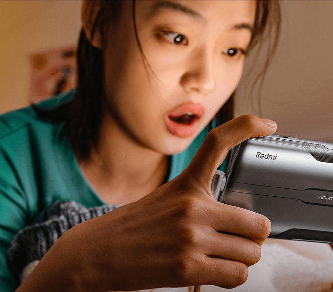 卢伟冰打造“K50宇宙”揭秘，5000毫安电池+120W快充，干翻小米？_电竞_Redmi_方面