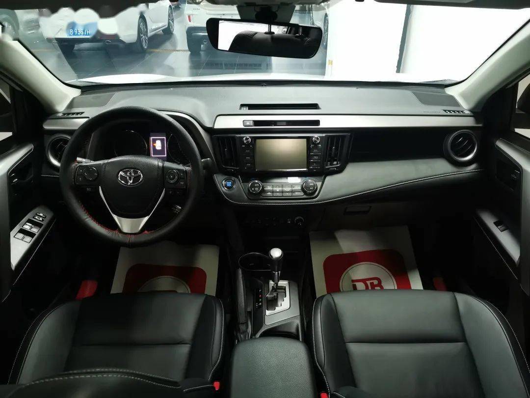 【今日上新】车到山前必有路，有路必有丰田车——终极SUV兰德酷路泽_搜狐汽车_搜狐网