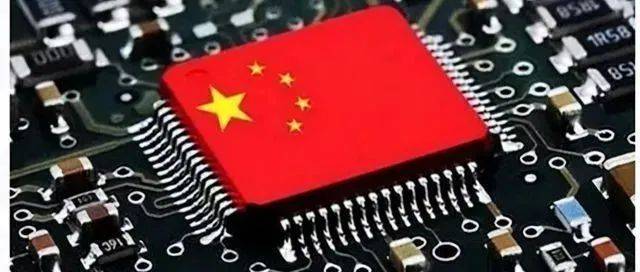 中国芯片企业成2021年最大赢家，高通失去手机芯片老大的地位_市场_紫光_高通