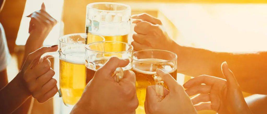 晚餐喝了4两酒,年轻小伙住进icu——专家提醒,春节勿贪杯哦!患者非手术病情