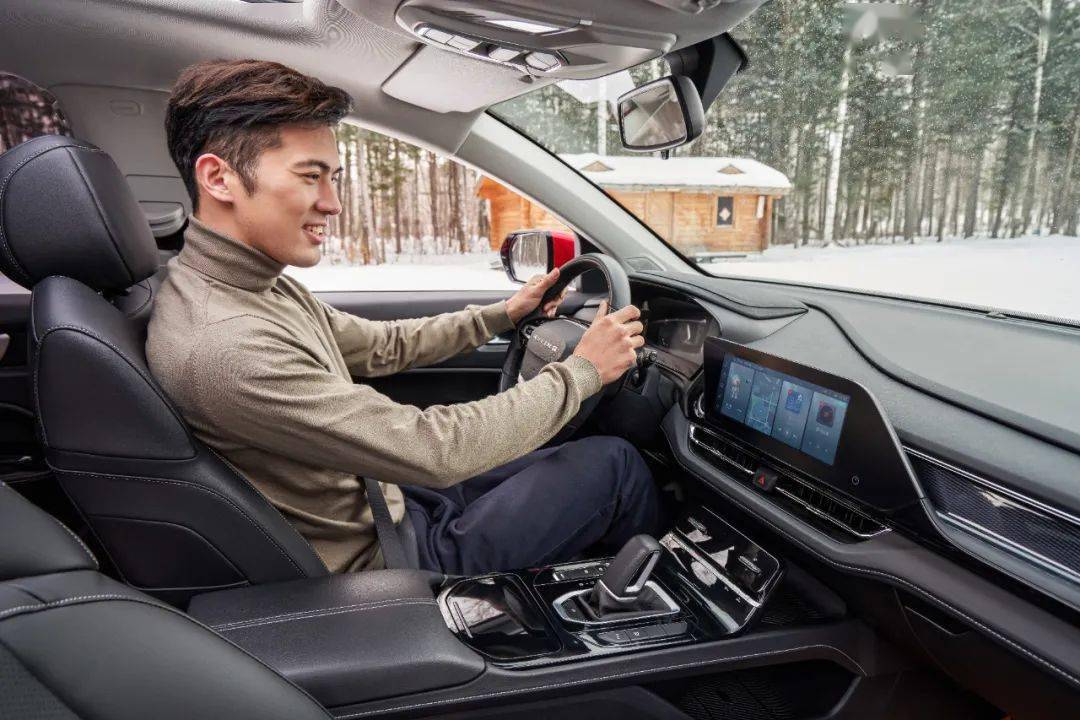 搭载Ling OS灵犀系统，凯捷 280T智领“大四座”新时代！_搜狐汽车_搜狐网