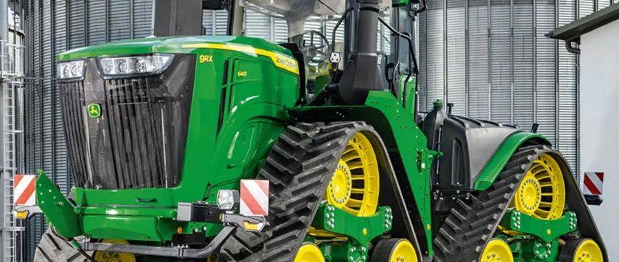 除了尺寸，约翰迪尔9系列拖拉机靠什么摘得XXL类别“2022年度农机奖”_评审团_动力_履带