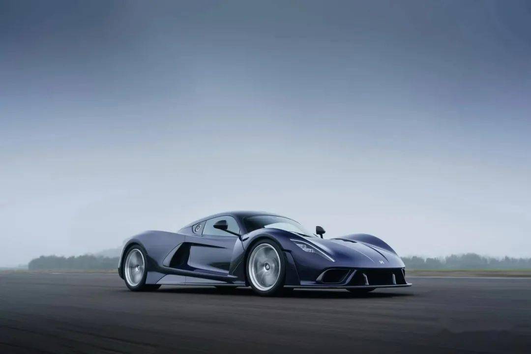 拥有惊人1817匹马力与500km/h的最高速度！2022 Hennessey Venom F5 海外车源在售中 有意来询_搜狐汽车_搜狐网