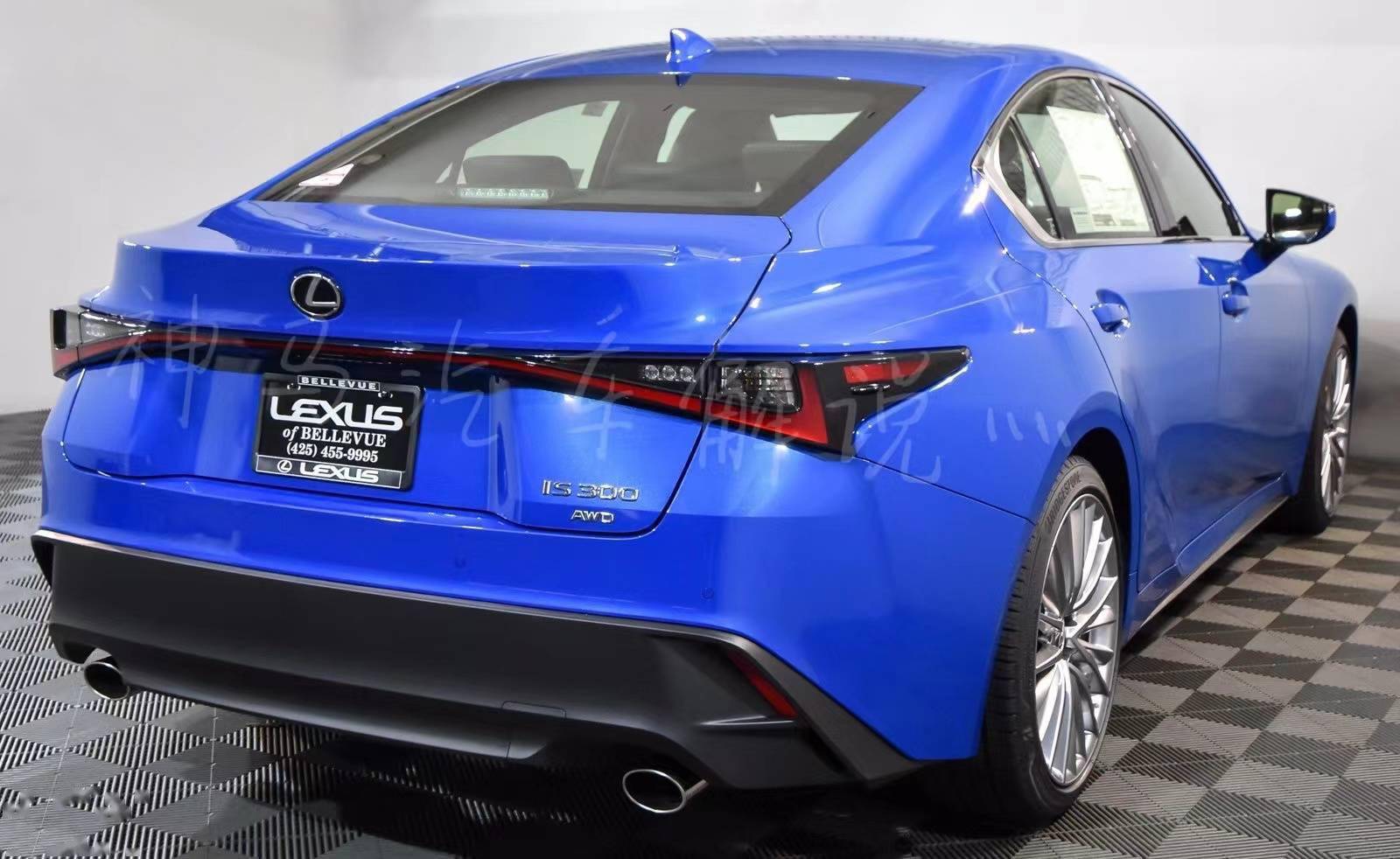 2023款雷克萨斯IS实拍，造型更犀利，3.5T+AWD，运动范十足_搜狐汽车_搜狐网