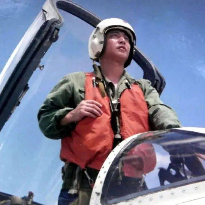 今天，再次呼叫81192！_王伟_海军航空兵_战机