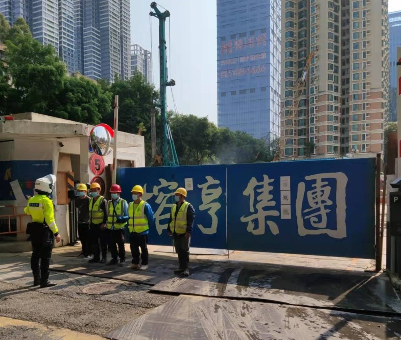 抓源头强管控，罗湖交警深入辖区建筑工地开展交通安全宣传车辆企业安全为 6085