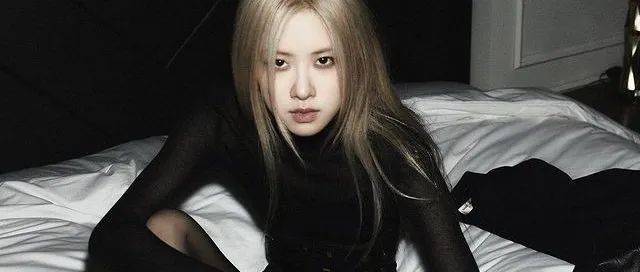 G明星 | Rosé为何被造型师选为“最适合时装的体质”？_品牌_时尚_身形