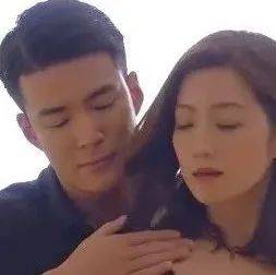 TVB最美人气与小鲜肉跳火辣贴身舞‎！新剧加大尺度：照摸照捽_工作_嘉敏称_成长