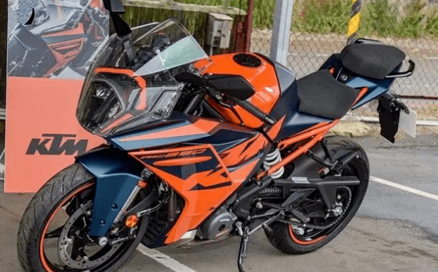 KTM发布新款RC390性能跑车..._搜狐汽车_搜狐网