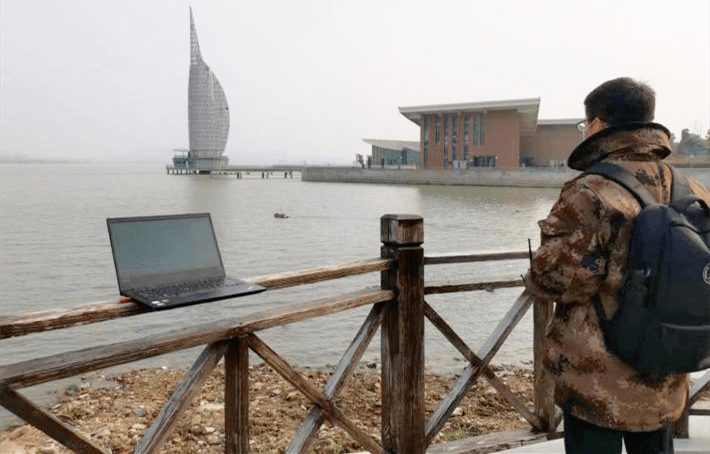 TA让这个湖的水下世界首次曝光_作业_龙子湖_iBoat