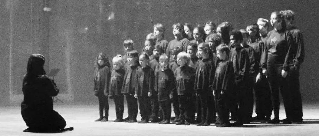 想上 Kanye West 办的学校？关于 Donda Academy 你可能需要了解的一切_教育_课程_母亲