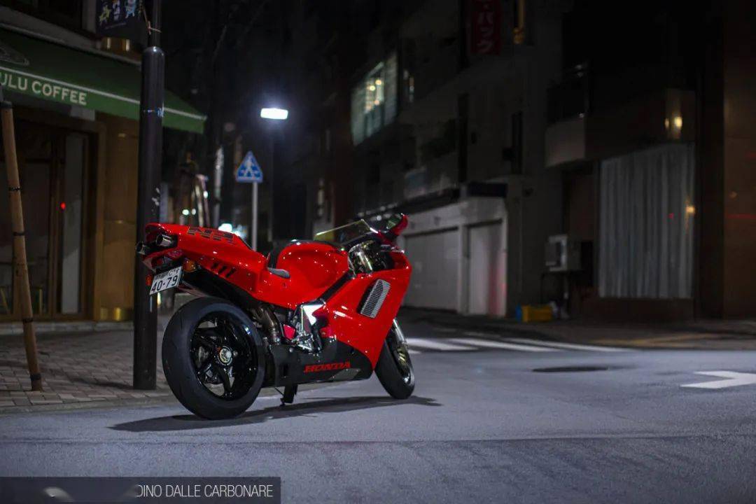 本田 NR750 —— 这台30年前的天价传奇摩托车，究竟有多少黑科技 | 酷乐机车_搜狐汽车_搜狐网