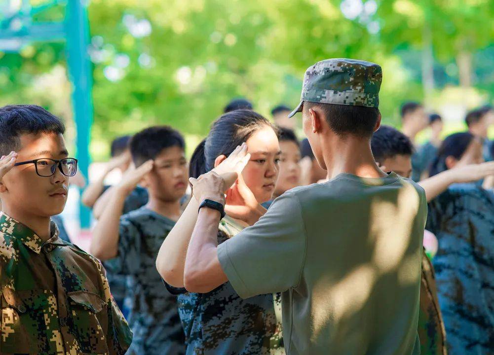 重要通知!唐河8 16岁的孩子家长们注意了!这事赶紧办生活军事营训