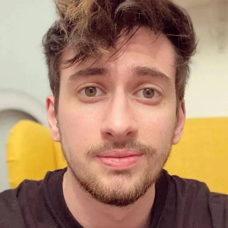 他现在好帅！_Jamie_Raines_男朋友