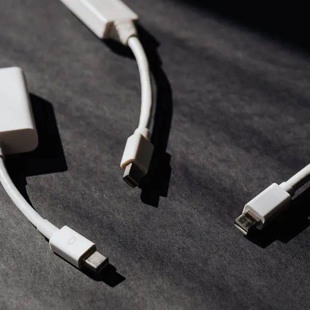 巴西考虑强制性使用 Usb C 充电器 电子设备 电信 国家