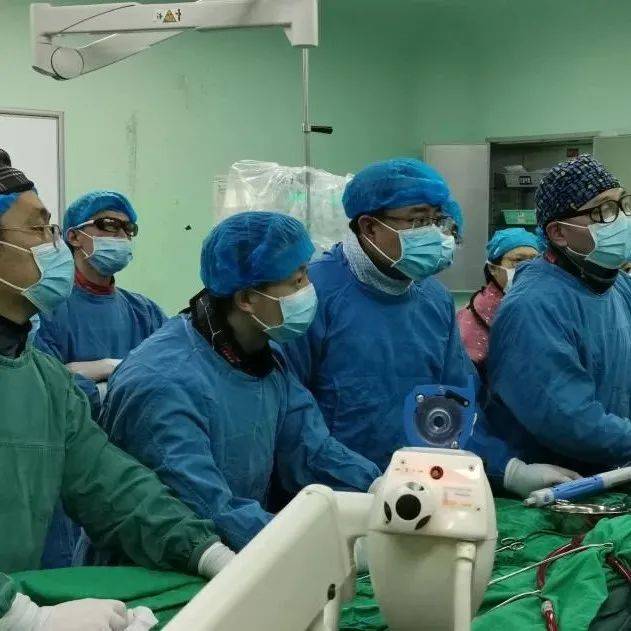 临汾市人民医院多学科联合在ECMO支持下完成一例重度心衰患者TAVR手术，为患者打开心门，重获新生！_钙化_mmHg_主动脉