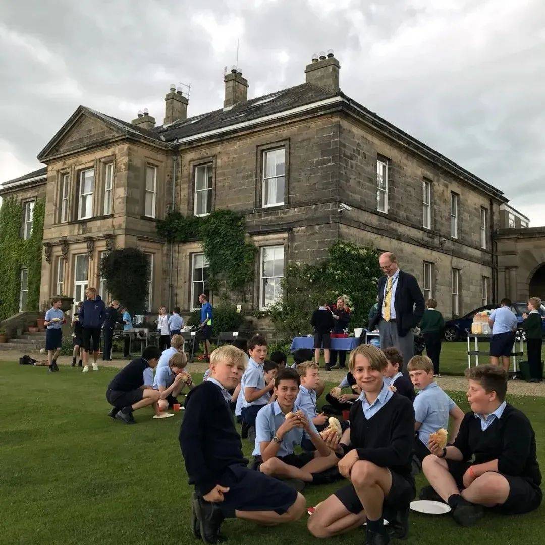 什么样的预备小学，等于你半只脚进了伊顿哈罗？【柯德尔学校】_Cothill_活动_英国