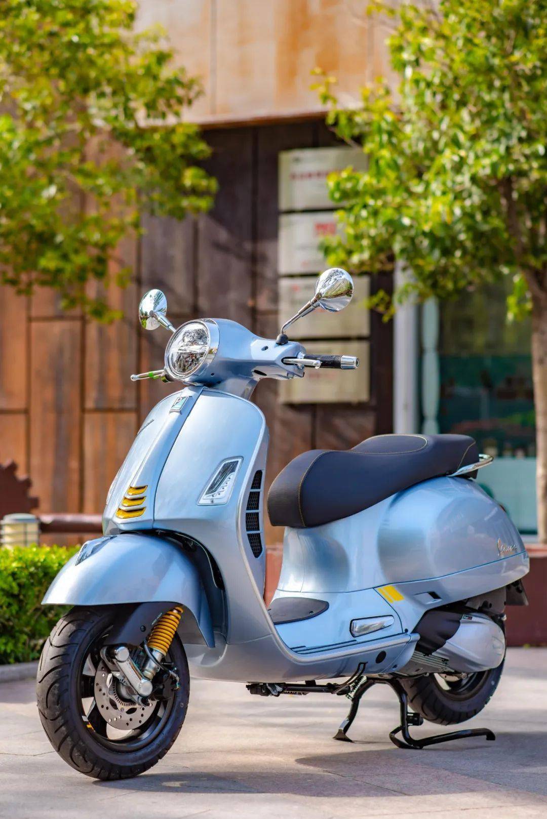 科技魅力，品味时尚！Vespa GTS 300 Super Tech 科技银_搜狐汽车_搜狐网