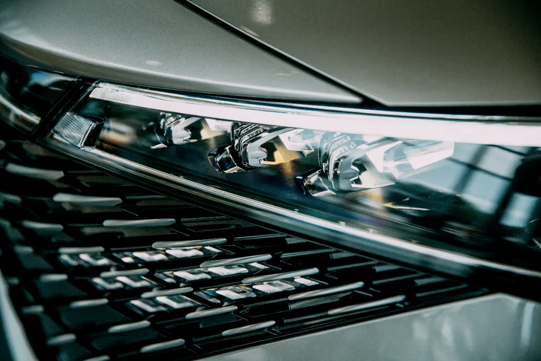 第三代荣威RX5到店 是什么令它“人气攀升”现车紧张？_搜狐汽车_搜狐网