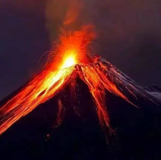 攻克长难句 | 西班牙火山喷发结束_the_spew_island