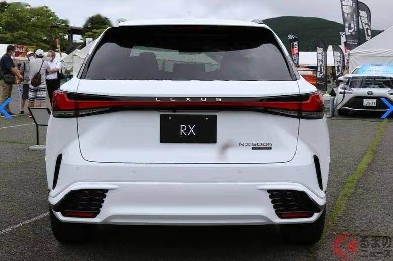 首批新款雷克萨斯RX亮相，2.4T+8AT，动感犀利，竞争宝马X5_搜狐汽车_搜狐网