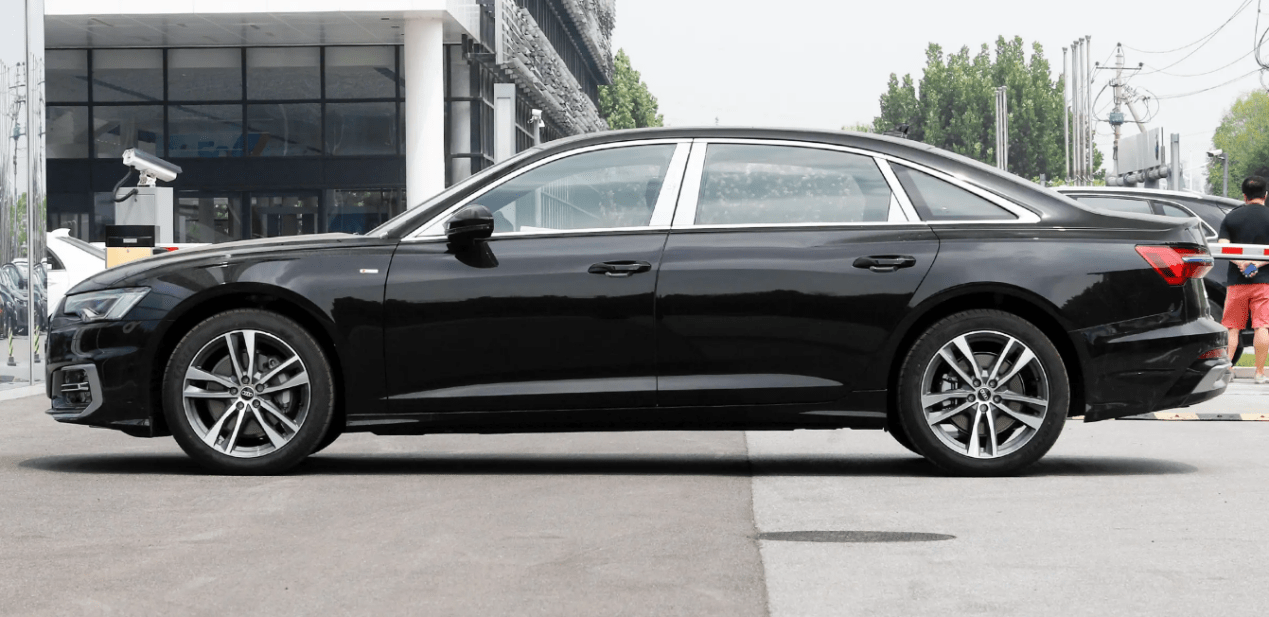 40W闭着眼睛买的车，新款奥迪A6L！_搜狐汽车_搜狐网