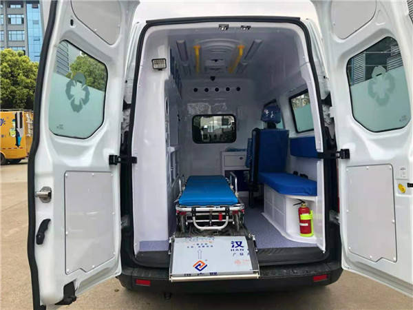 福特全顺V362转运型救护车选装配置-江铃120急救车基本配置及详情_搜狐汽车_搜狐网