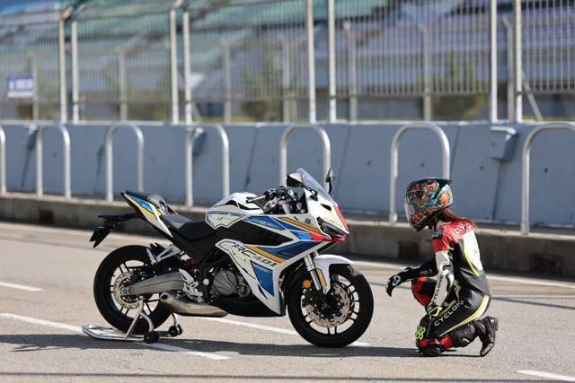 一起来聊聊，为什么RC401这么适合新手？_搜狐汽车_搜狐网