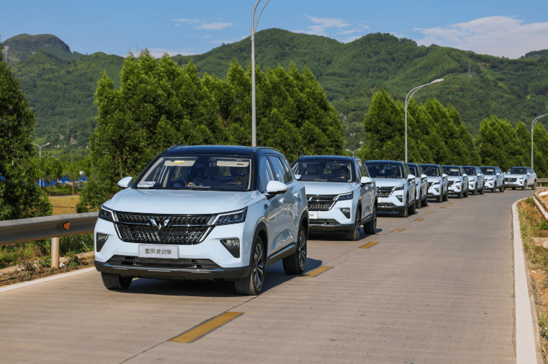 买啥H6？又一新SUV轴距2米75，城市油耗4.6L，才9.98万起售_搜狐汽车_搜狐网