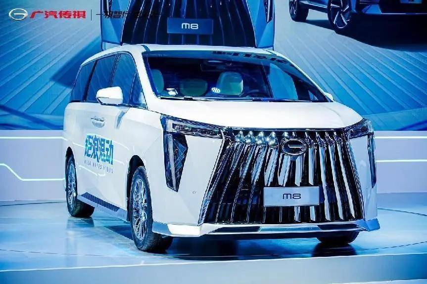 新一代M8豪华MPV亮相成都，惊艳了谁？_搜狐汽车_搜狐网