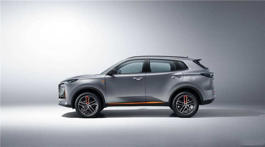 售价12.59万元，长安第二代CS55 PLUS风暴灰限量版上市_搜狐汽车_搜狐网