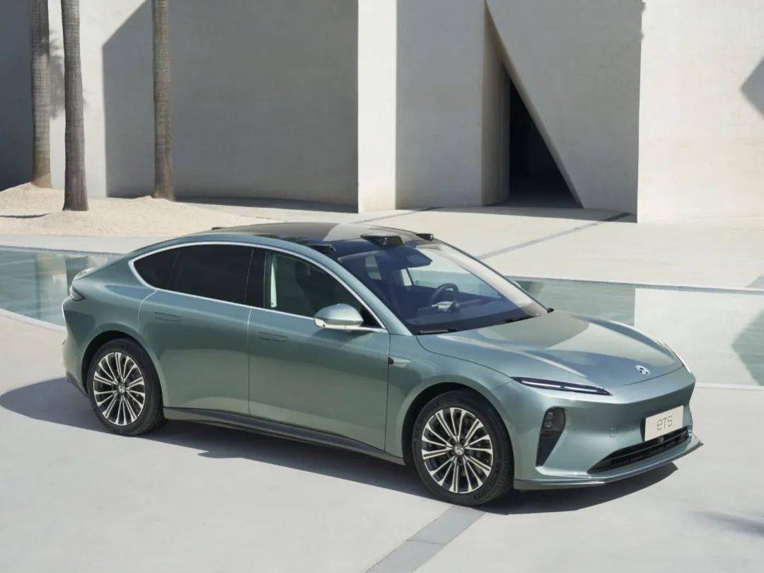 NIO ET5外观&内饰全色实拍来了！_搜狐汽车_搜狐网