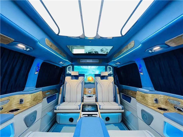 奔驰V260L定制奢华商务车,豪客V600四座头等舱_搜狐汽车_搜狐网
