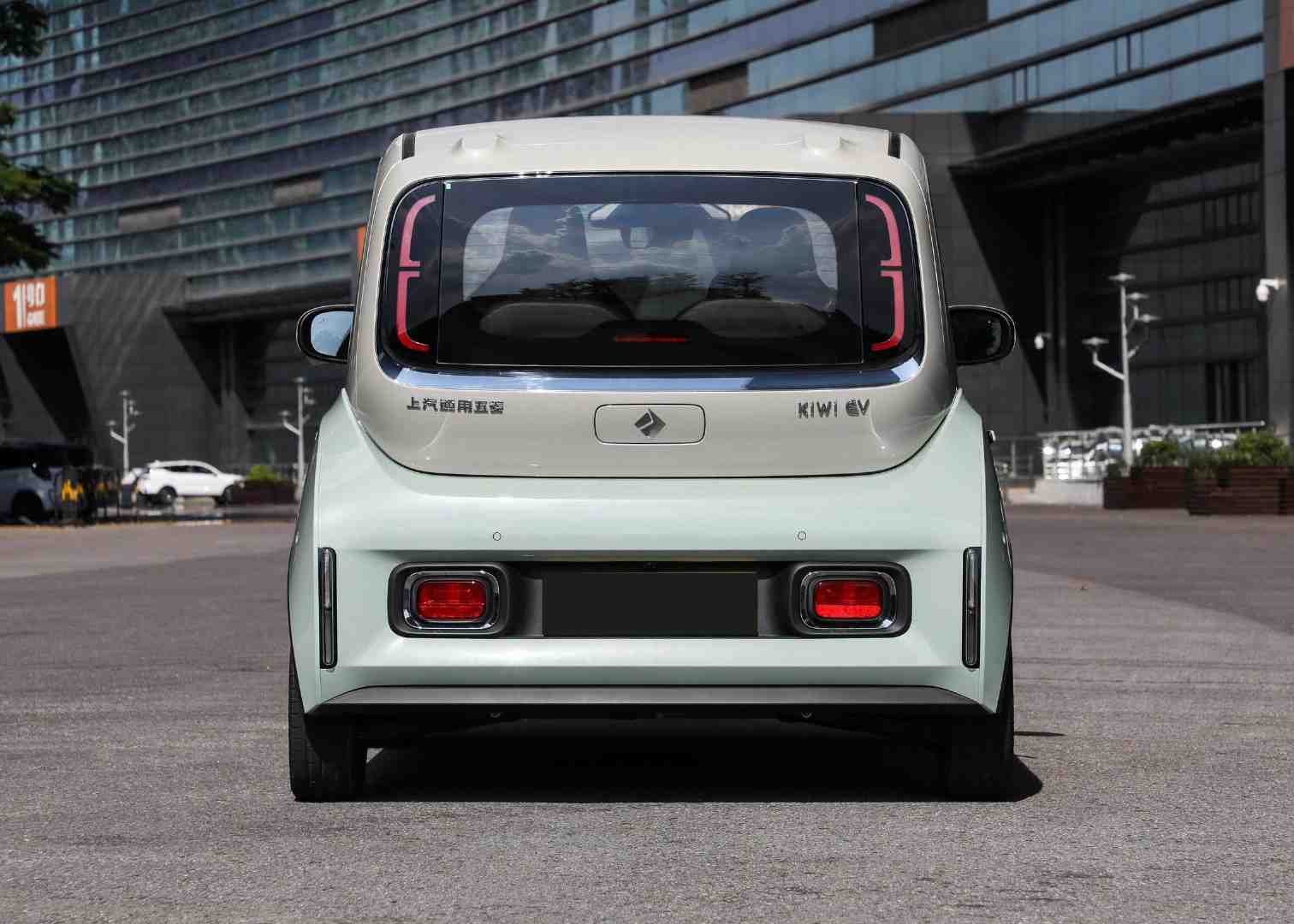 售价最高超10万元？宝骏Kiwi算得上性价比最低的微型纯电动车？_搜狐汽车_搜狐网