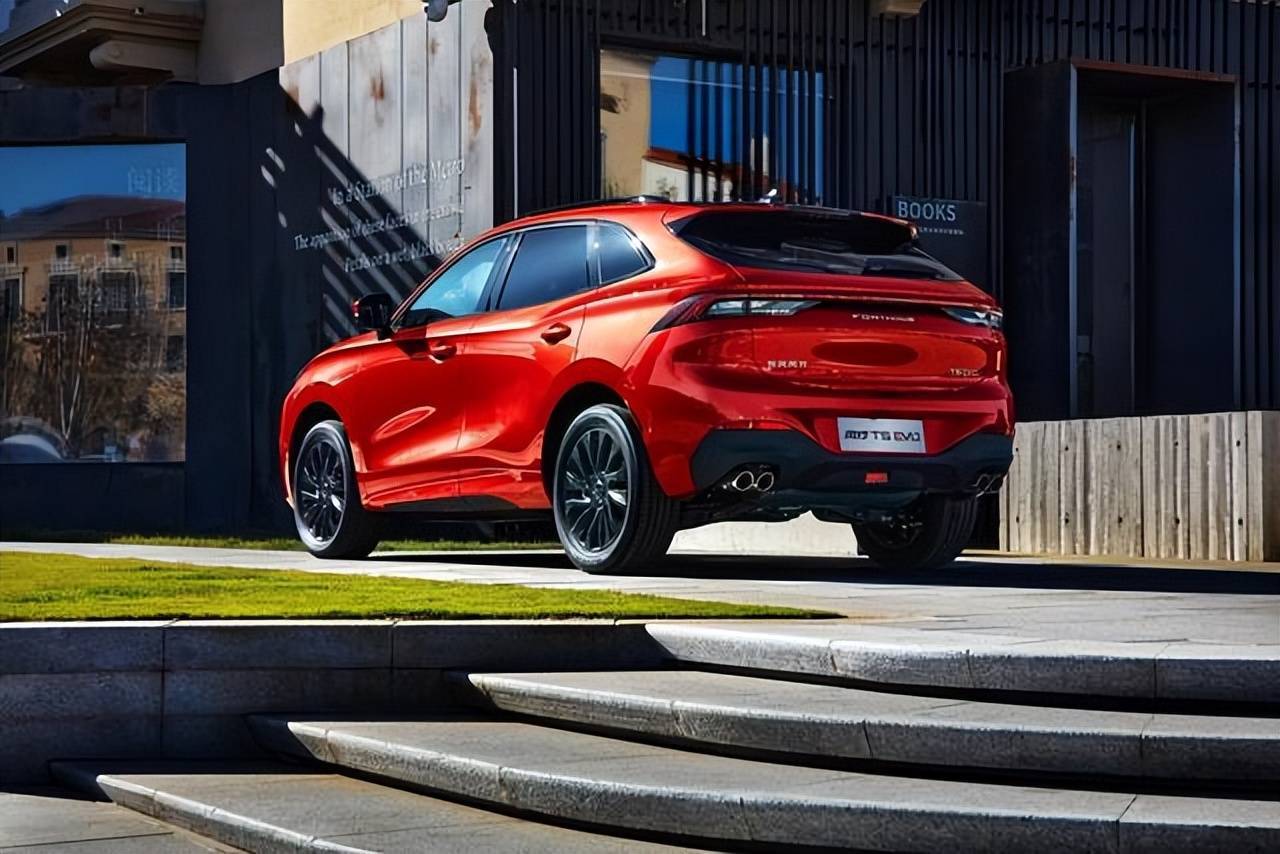 豪华设计品位，气场、质感不输BBA，为何这车如此强大？_搜狐汽车_搜狐网