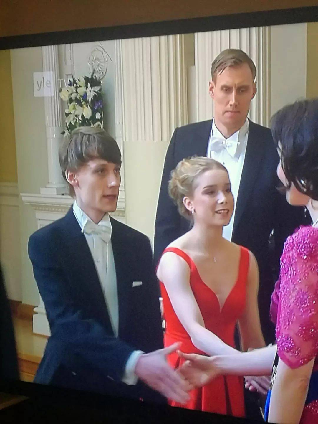 素质D差？雷诺询问Serral在和谁玩，芬兰仔：你妈_Joona_bi_Sotala