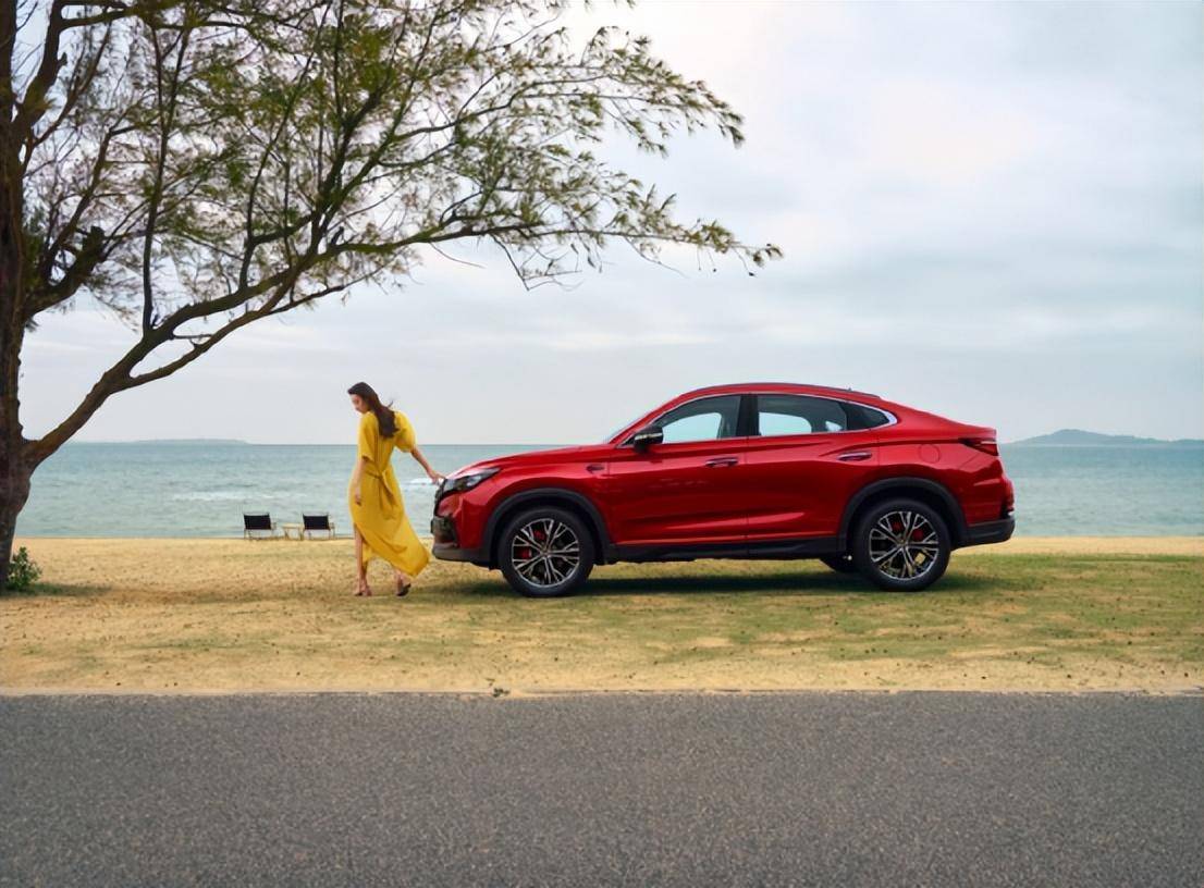 国产轿跑SUV担当！新款长安CS85 COUPE上市，更带感、更有品味_搜狐汽车_搜狐网