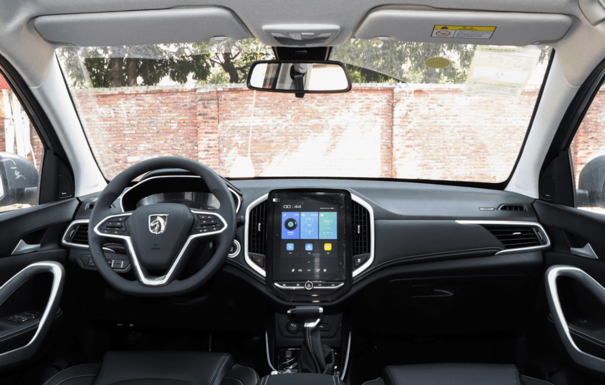 同是8万级家用SUV 为什么说远景X6 PRO智能配置领先宝骏530一个时代_搜狐汽车_搜狐网