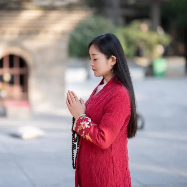 余生很贵,静而不争(深度好文)生活时候缘分
