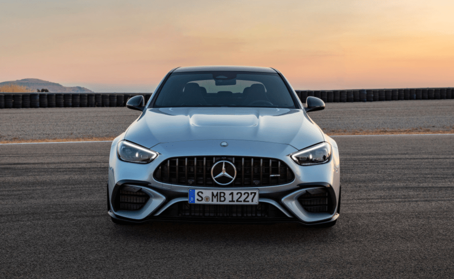 新奔驰AMG C63官图来袭，搭2.0T引擎+电动机，可选20英寸锻造轮毂_搜狐汽车_搜狐网