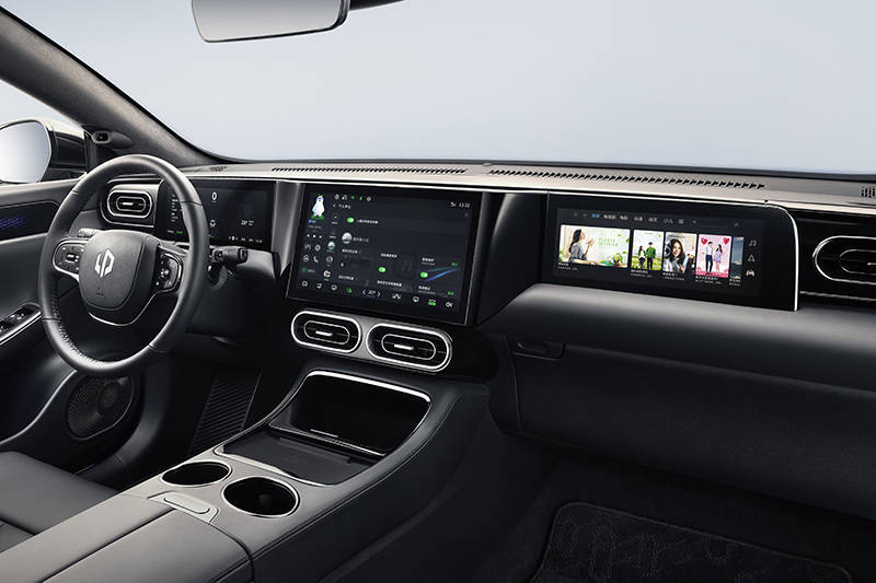 22.18万就能买到700+续航！零跑C01五个版本该怎么选？_搜狐汽车_搜狐网