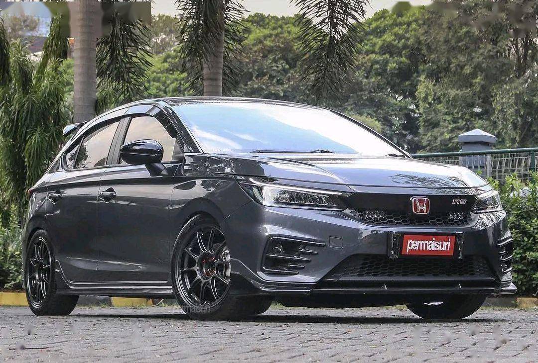 运动版本田锋范曝光，红色车标+1.0T+CVT，新潮霸气_搜狐汽车_搜狐网